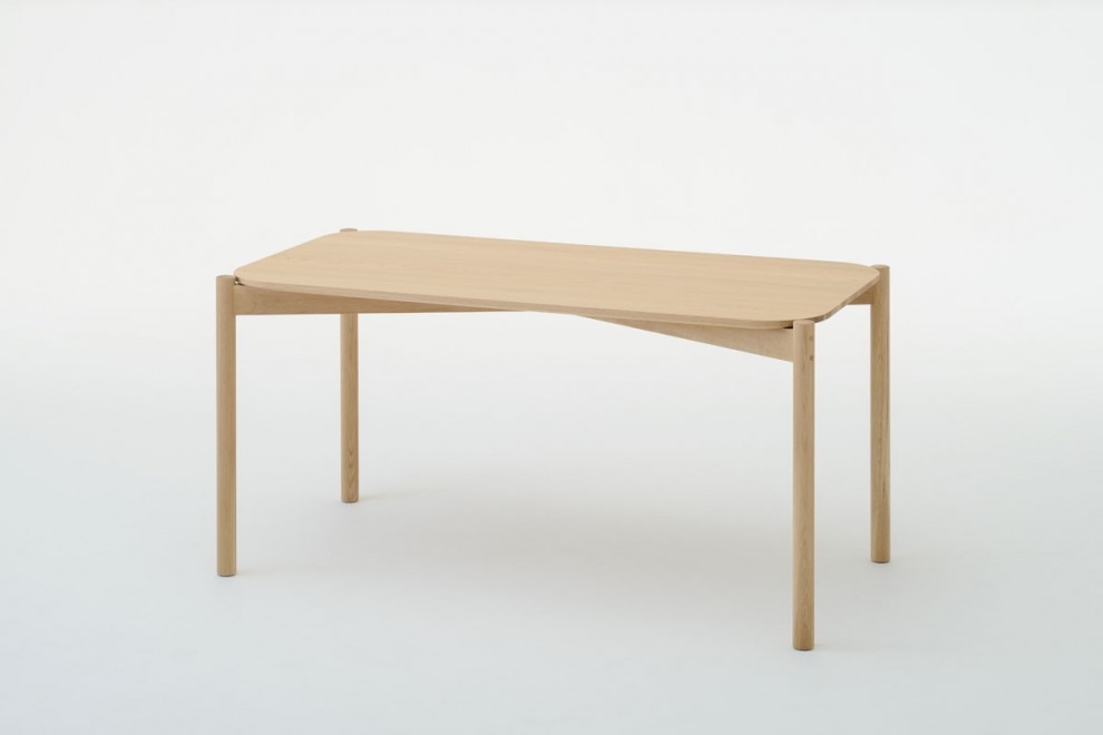 Castor Table 150 餐桌