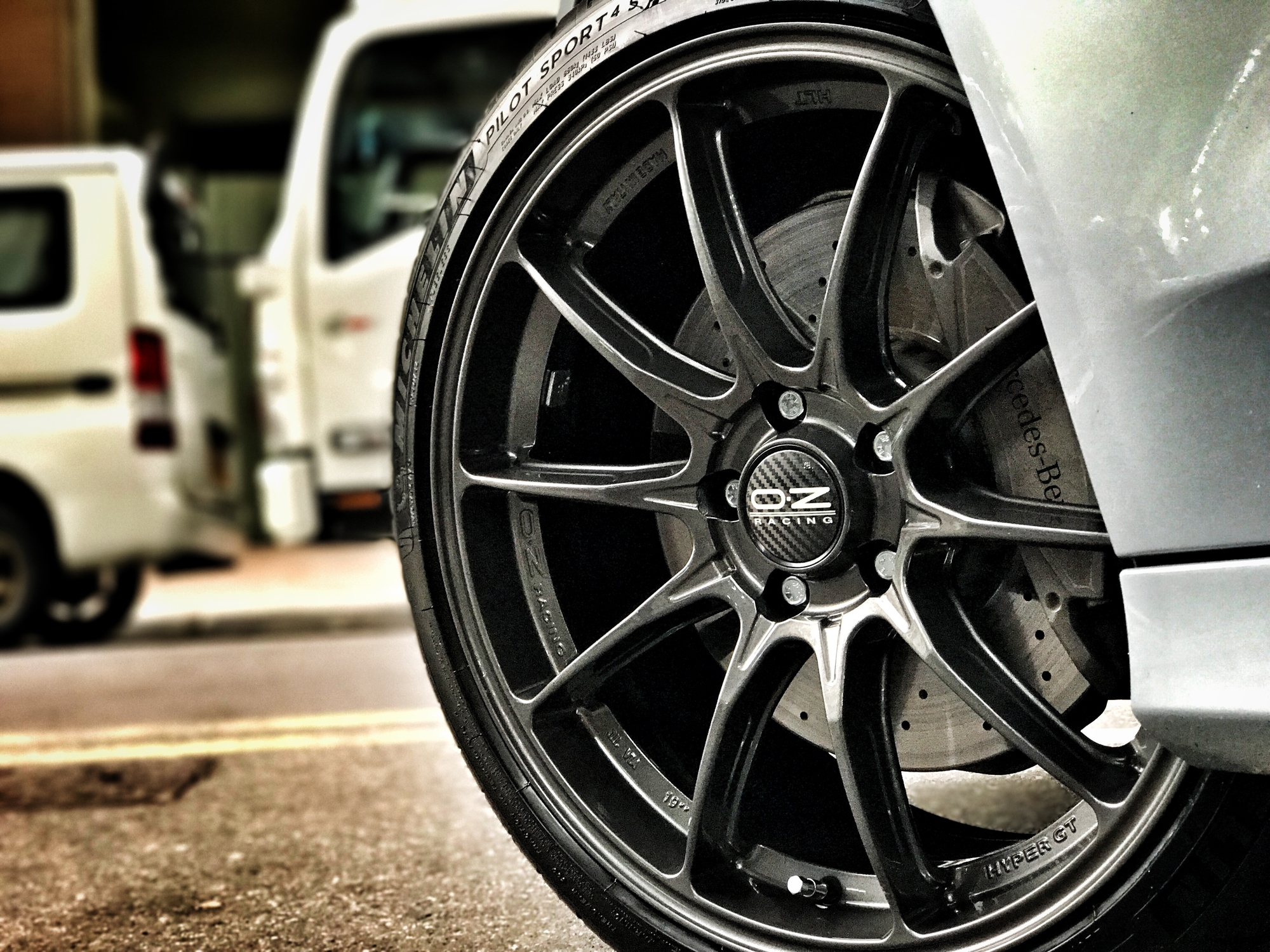 Italy OZ Hyper GT
