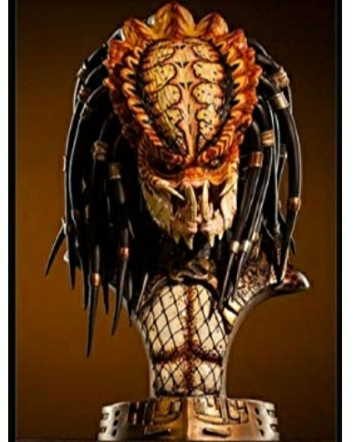 Unpainted and unassembled 1/2 predator 2 bust