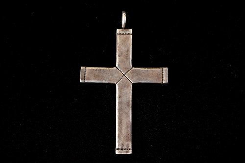 Plain cross
