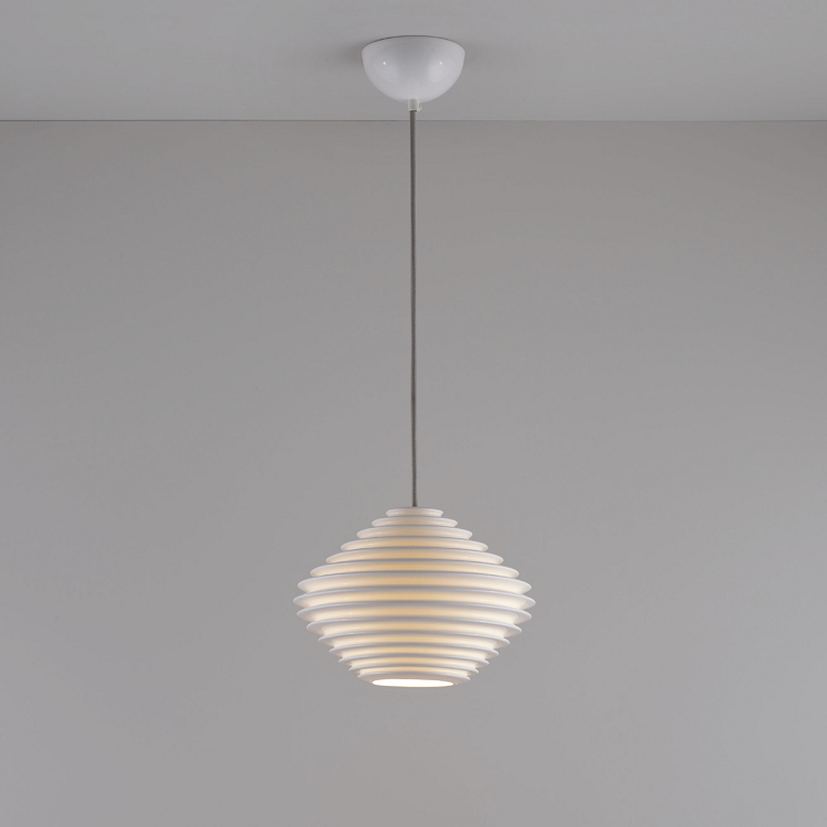 Fin Horizontal Pendant Light