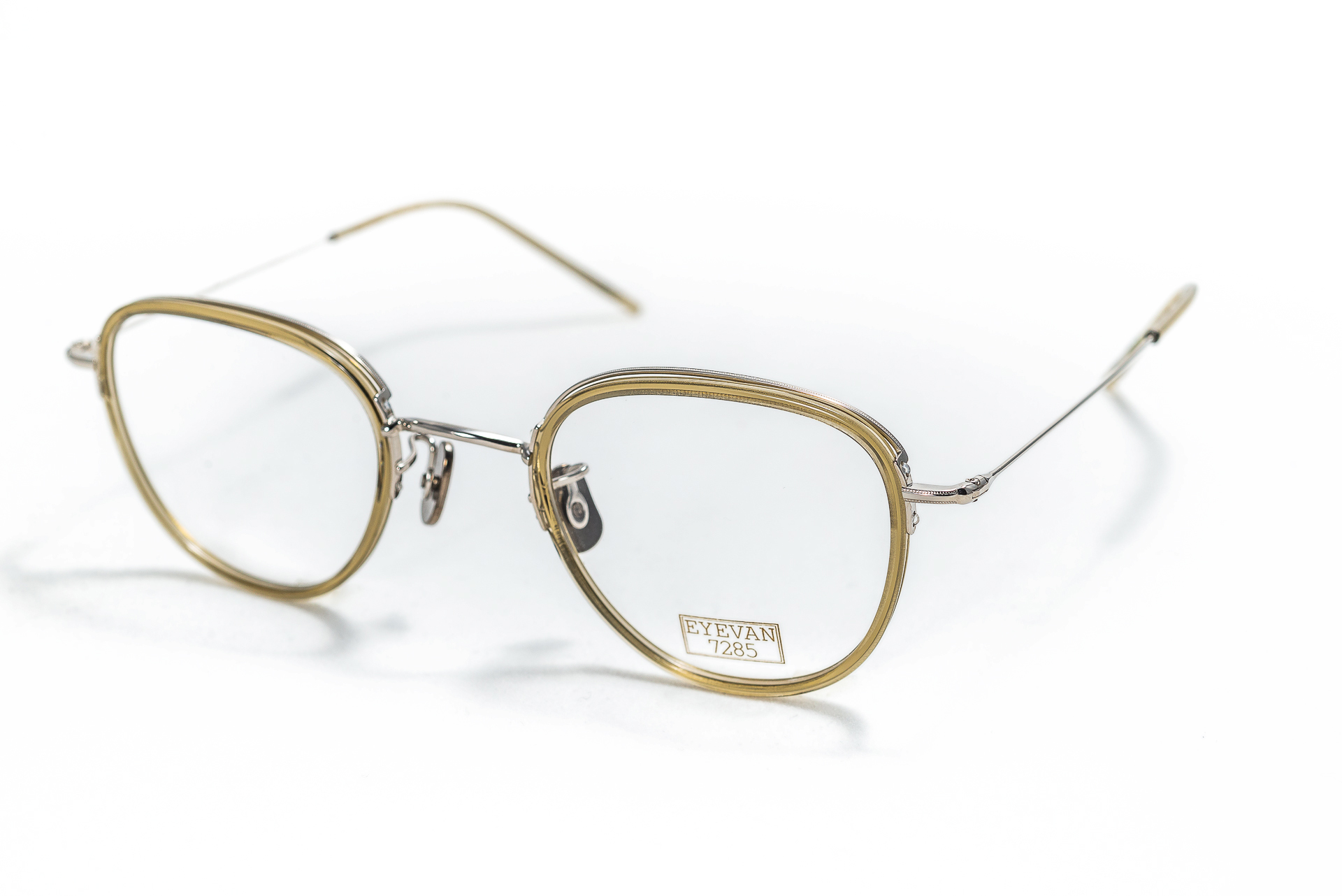 560-c.80020- The New Black Optical