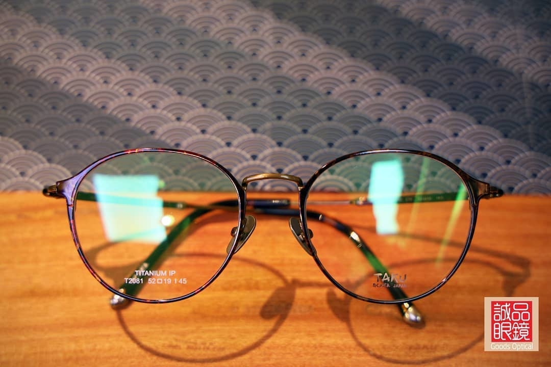 TAKU 玳瑁色鈦金屬眼鏡