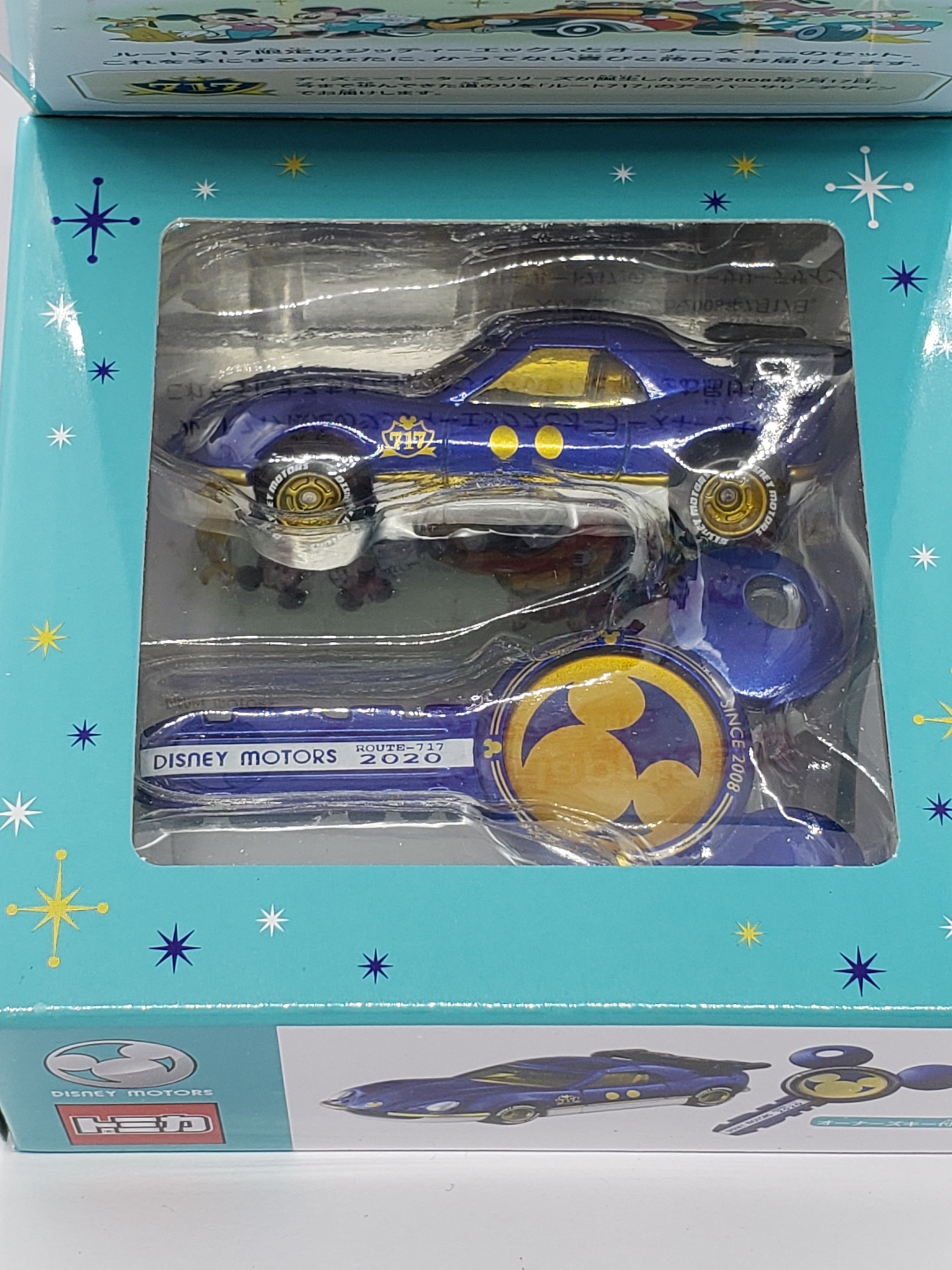 Tomica Disney Motors Mickey Mouse Route 717 Car & Key