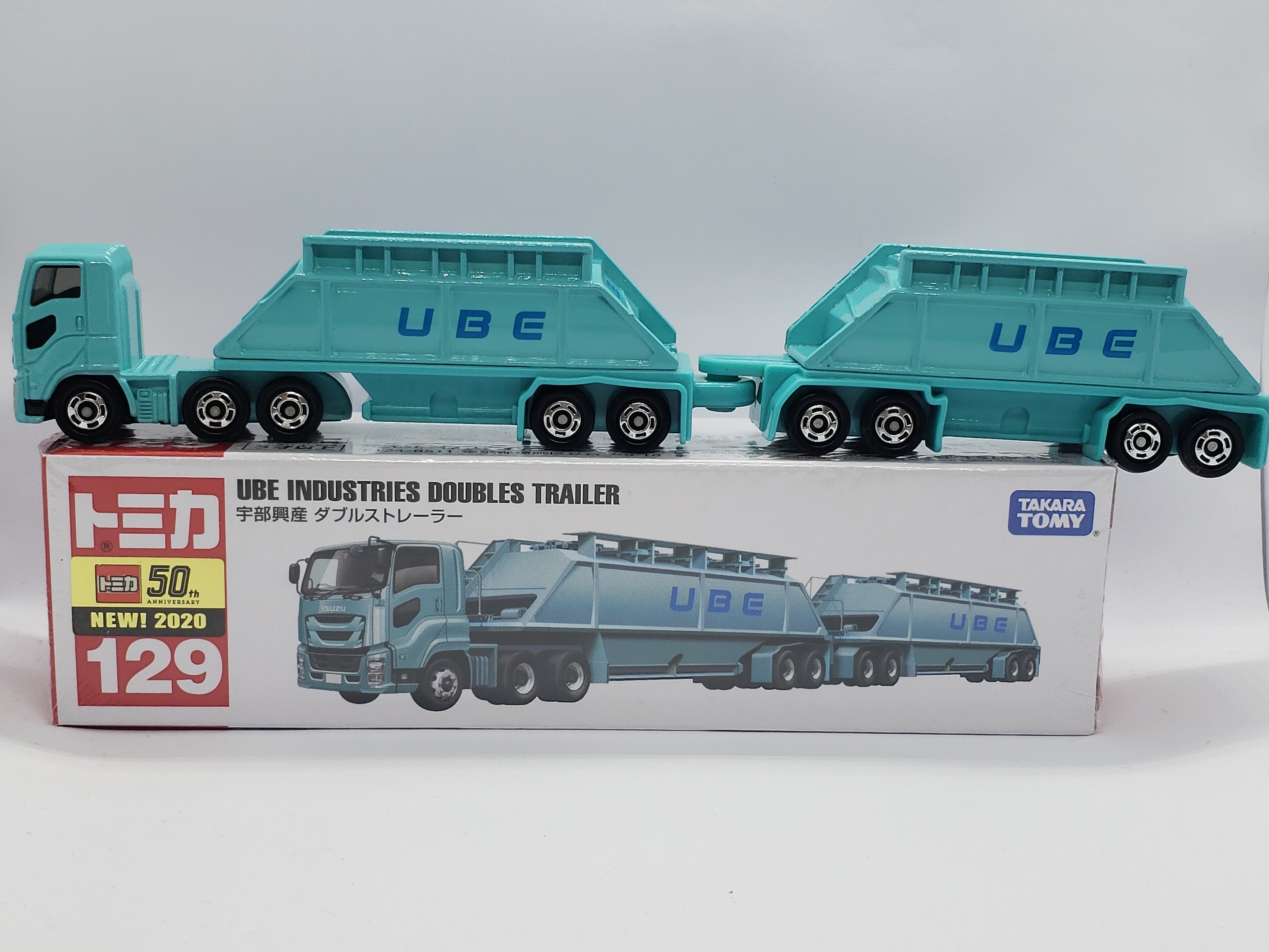Tomica No. 129 UBE Industries Doubles Trailer