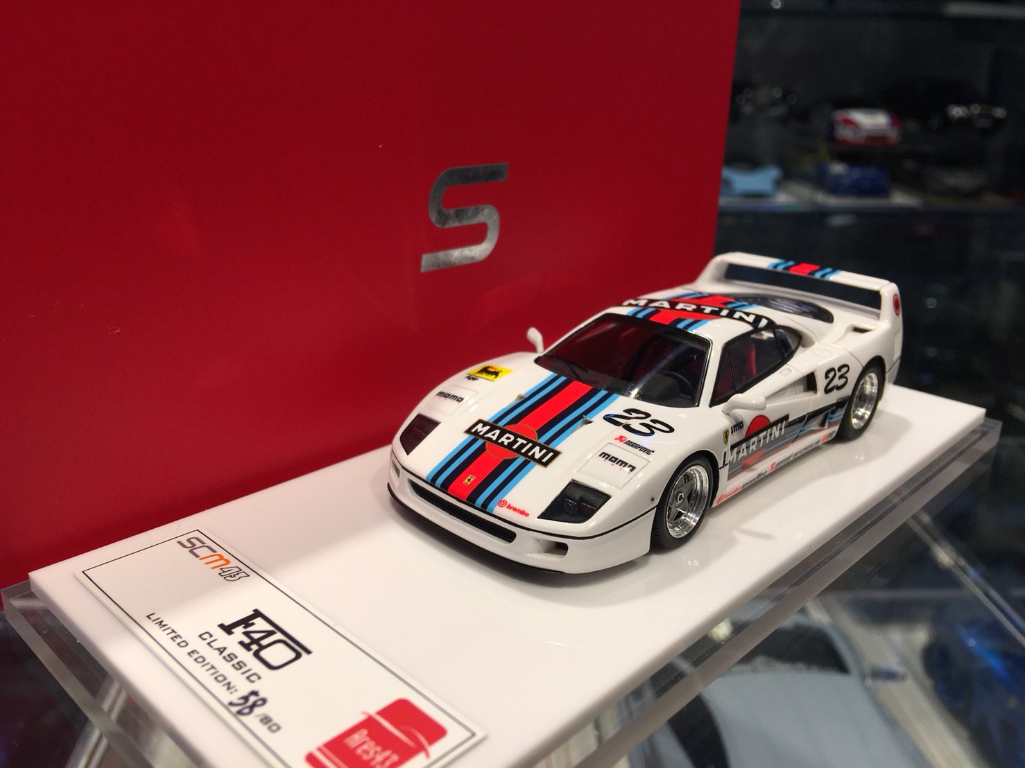SCM CM607U Ferrari F40 GT Martini 白色 1/43 (樹酯車)