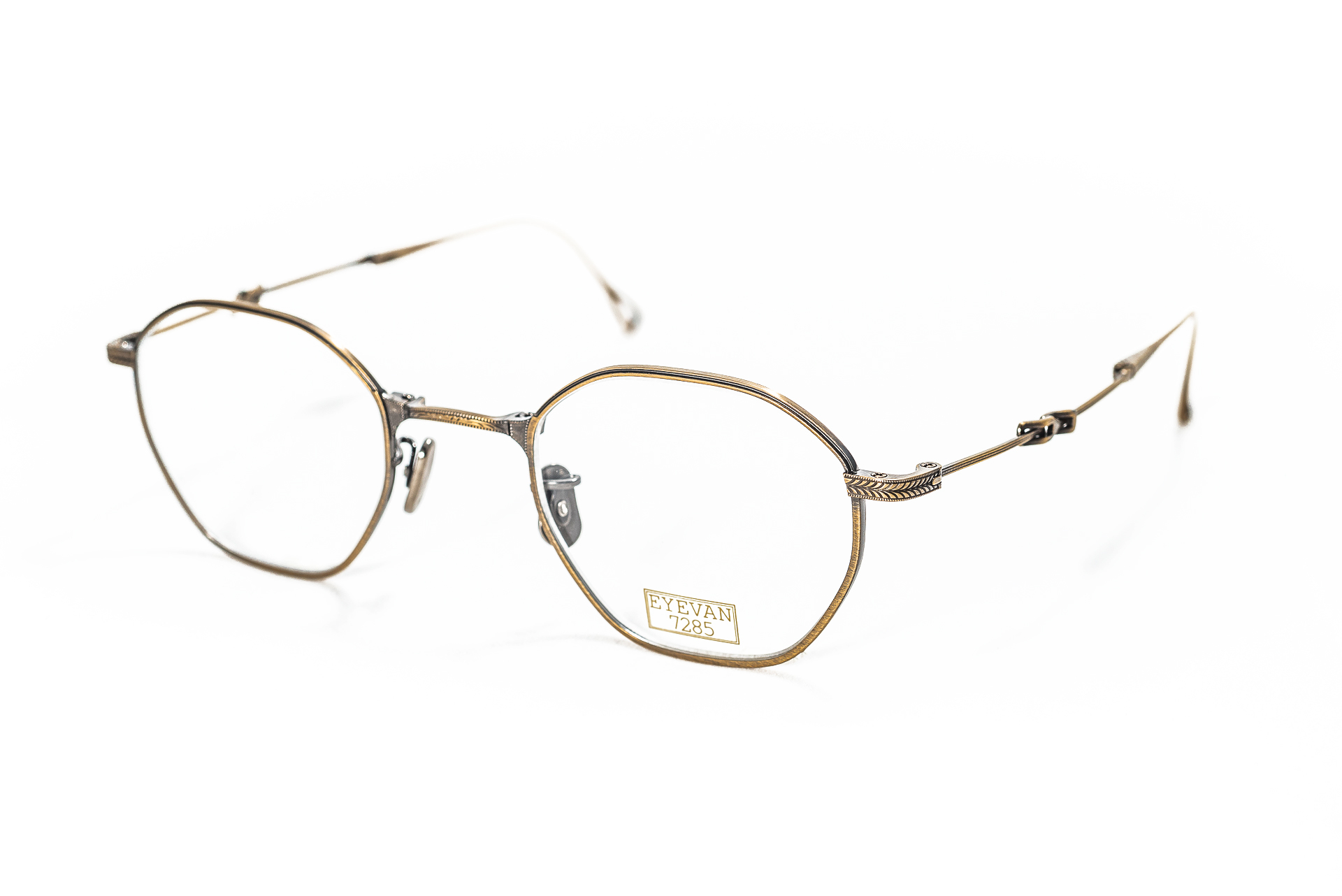 803-c.901- The New Black Optical