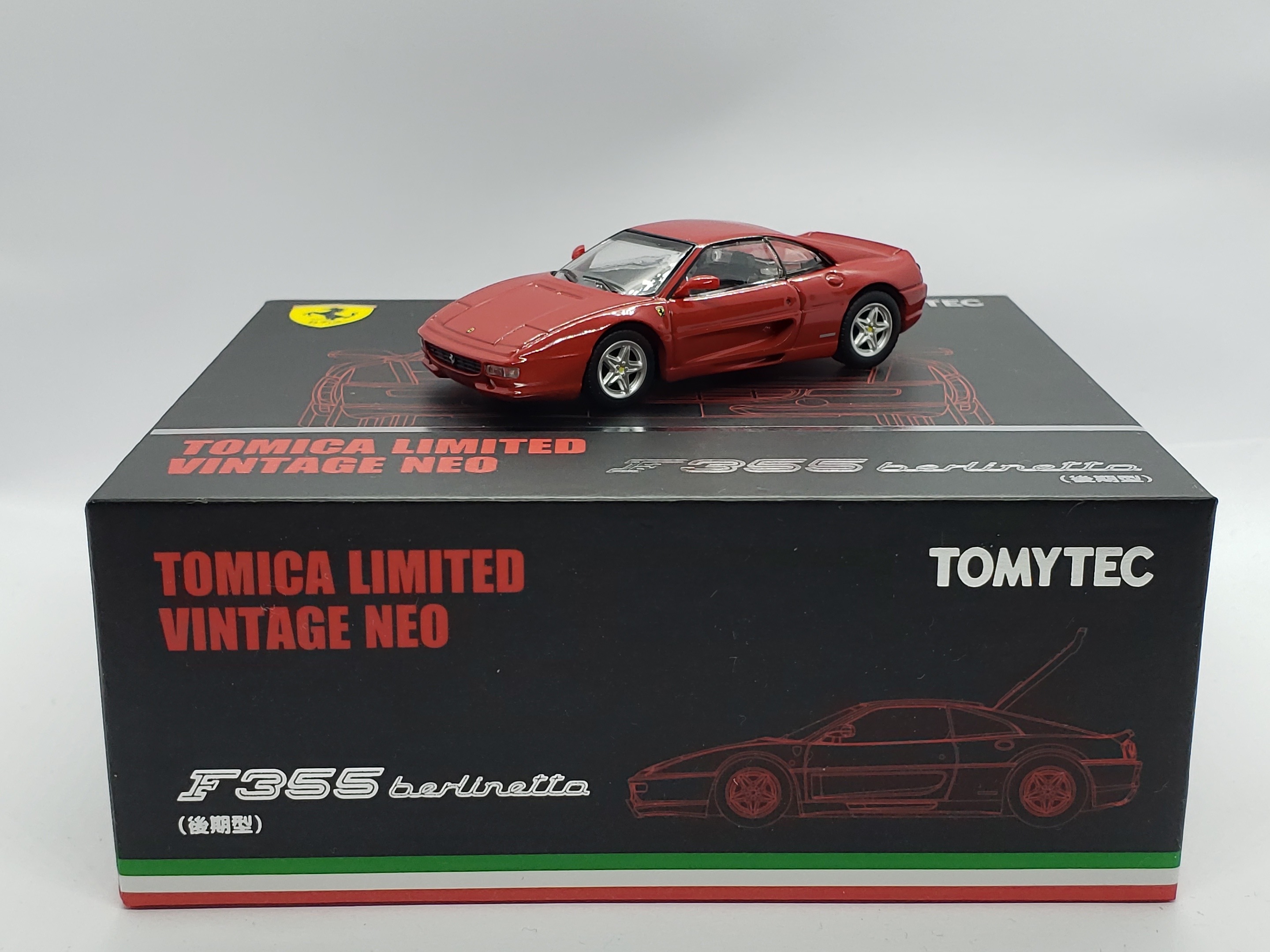 LV-NEO Ferrari F355 Berlinetta (red)