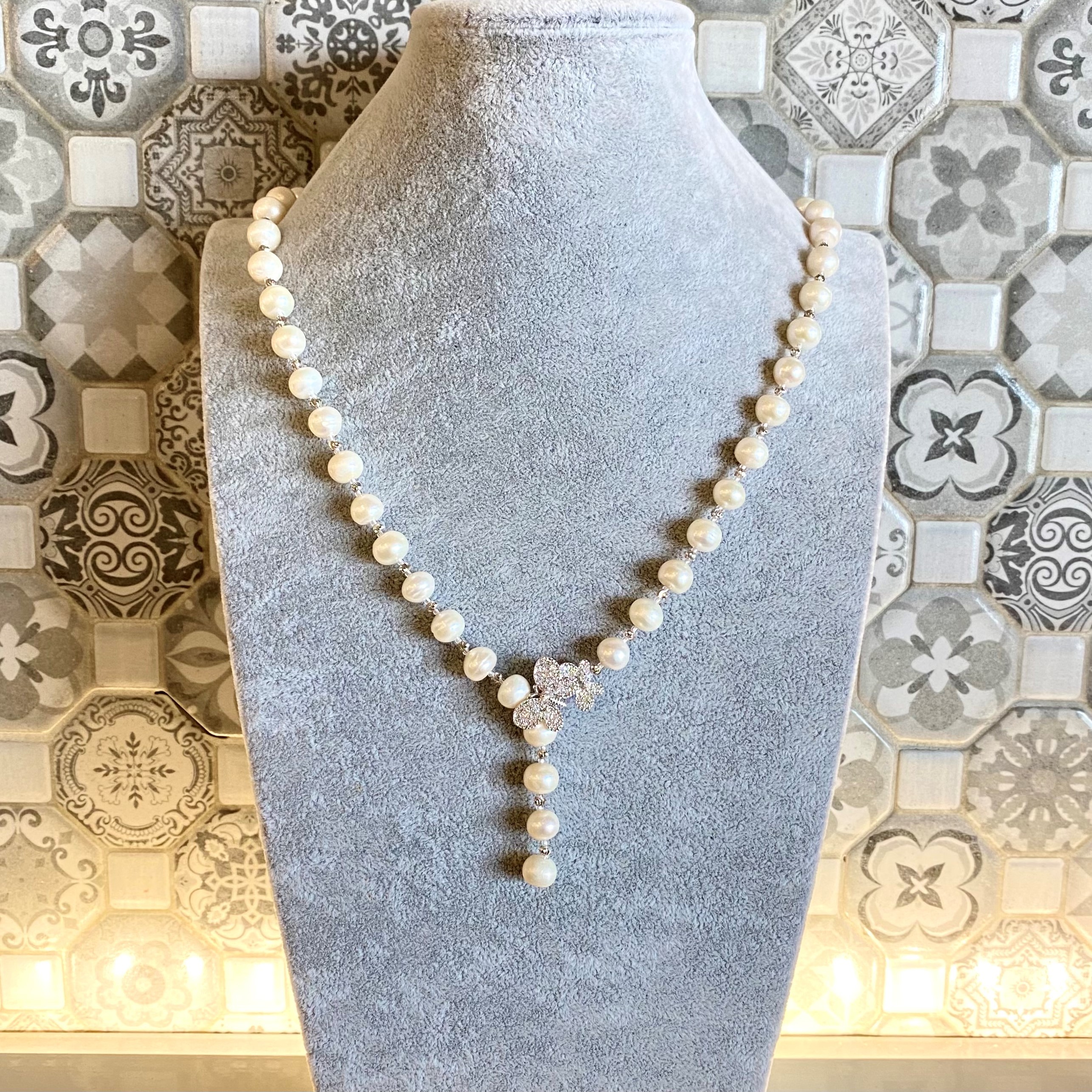 Exclusive Natural Fresh Water Pearl Necklace