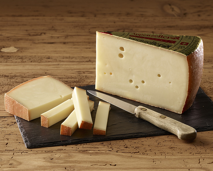Switzerland Appenzeller cheese Surchoix (Gold Label) st