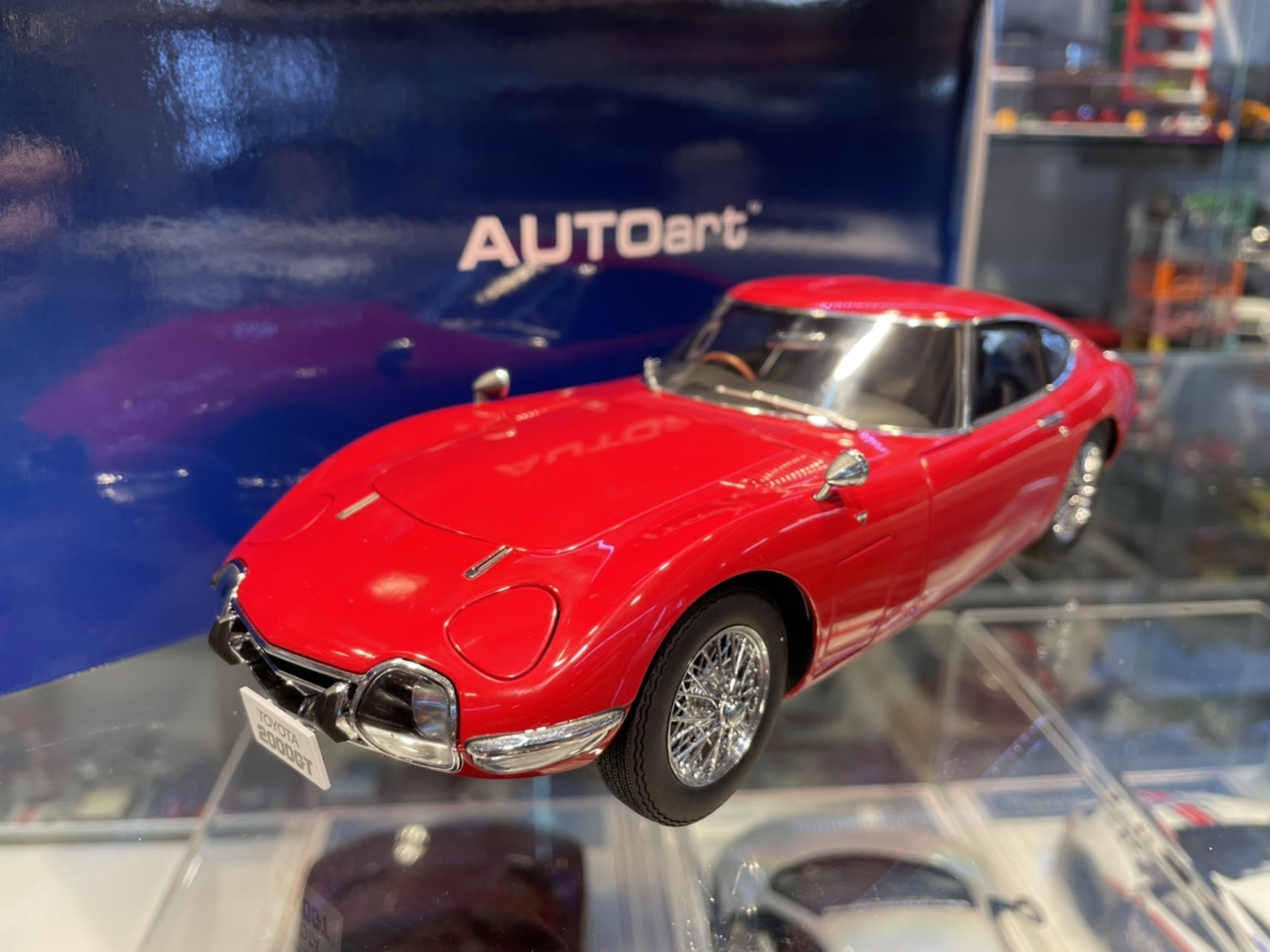 AutoArt 78761 Toyota 2000 GT 紅色 1/18