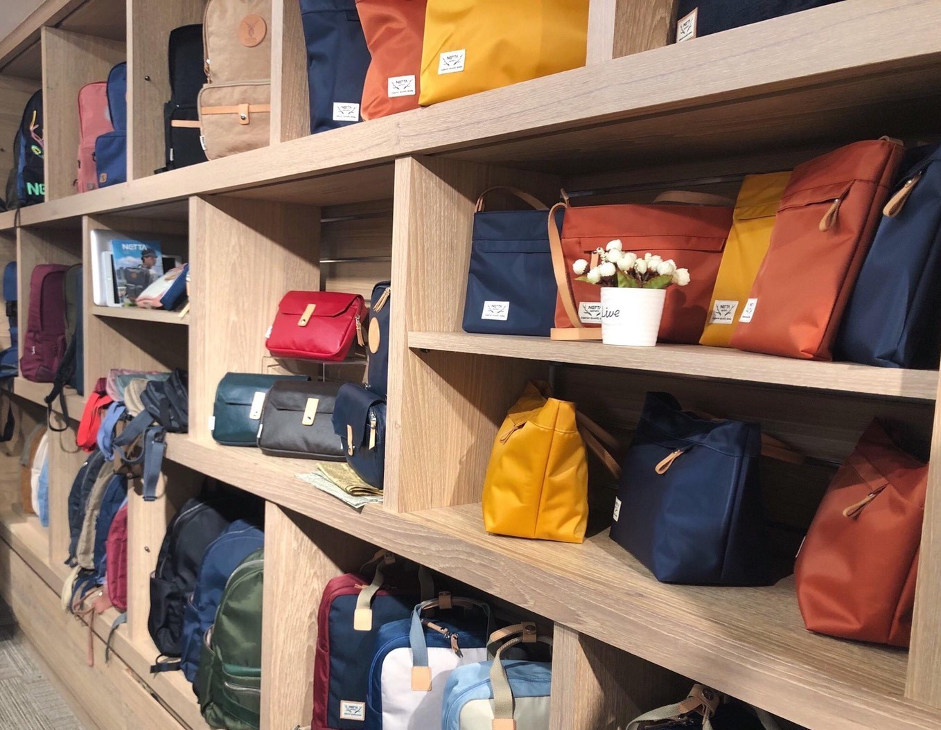 實體櫃點 | 歡迎預約NETTA STUDIO試裝試背