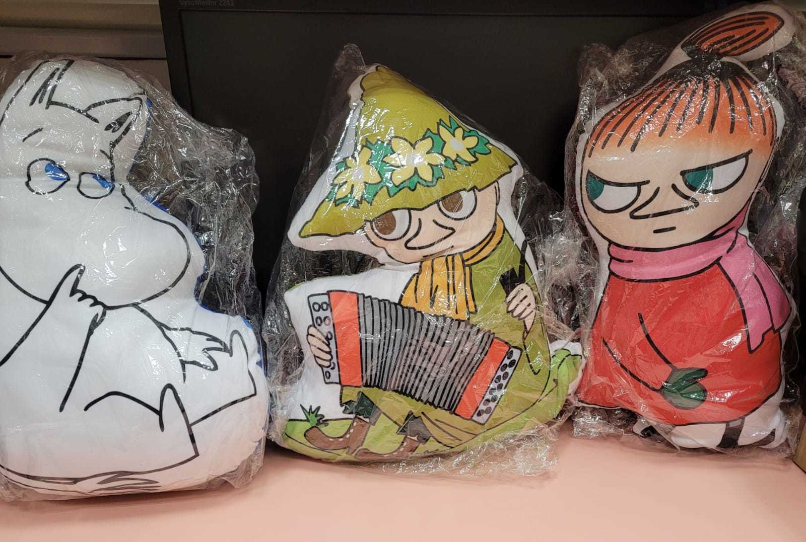 moomin cushion 全新 一套