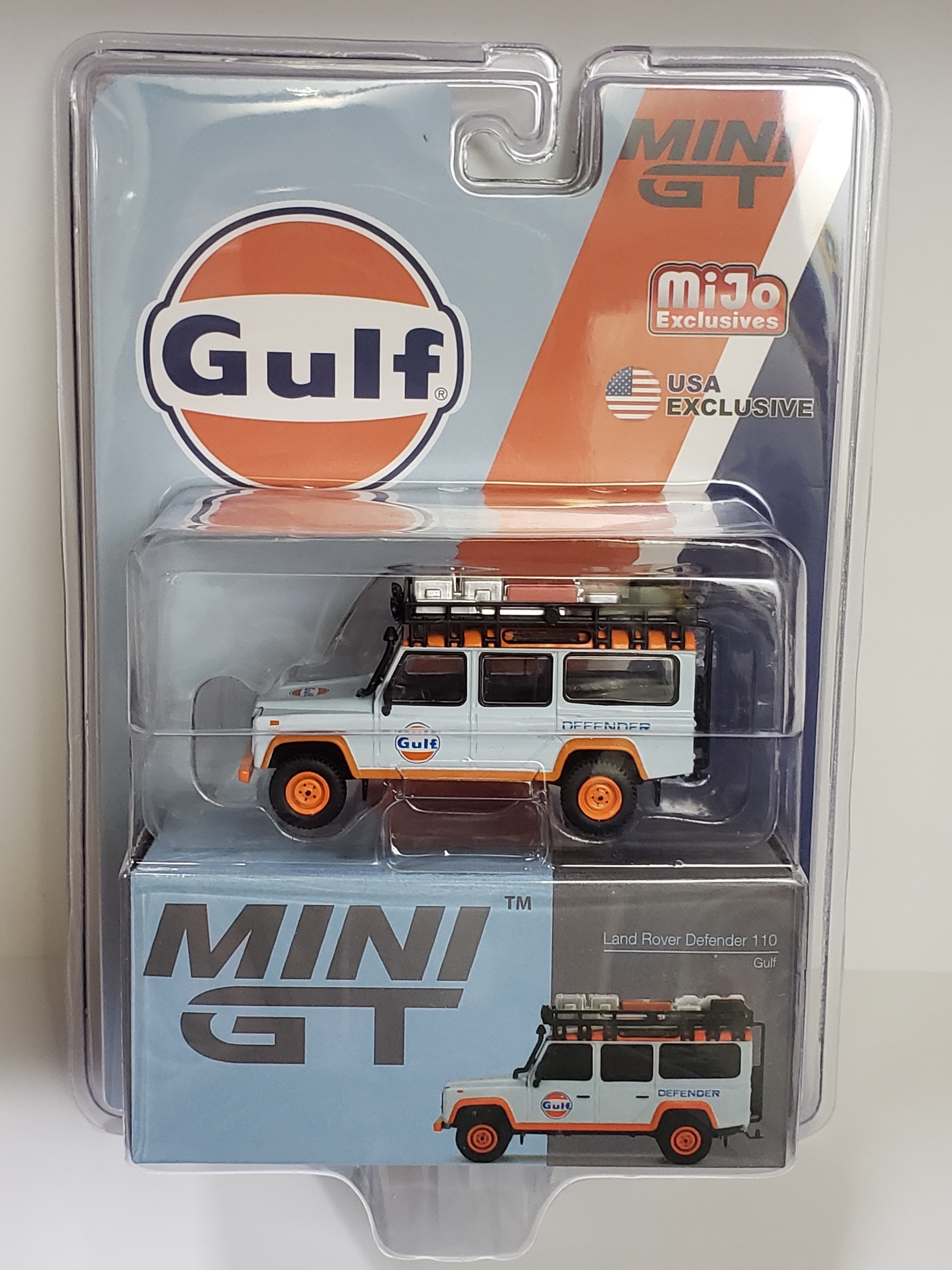 MiniGT 1/64 Land Rover Defender 110 GULF Livery