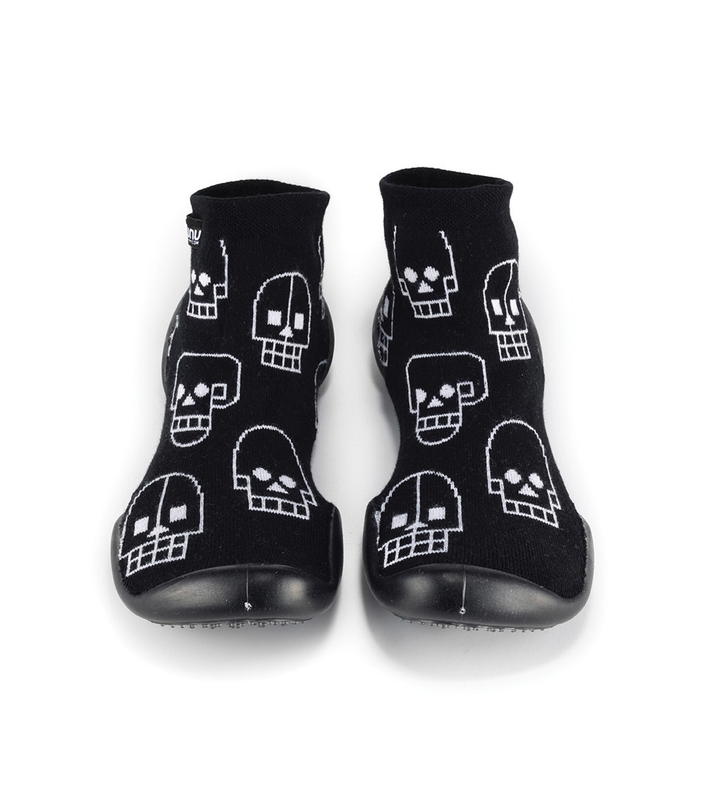SKULL ROBOT SLIPPERS BLACK 26-27