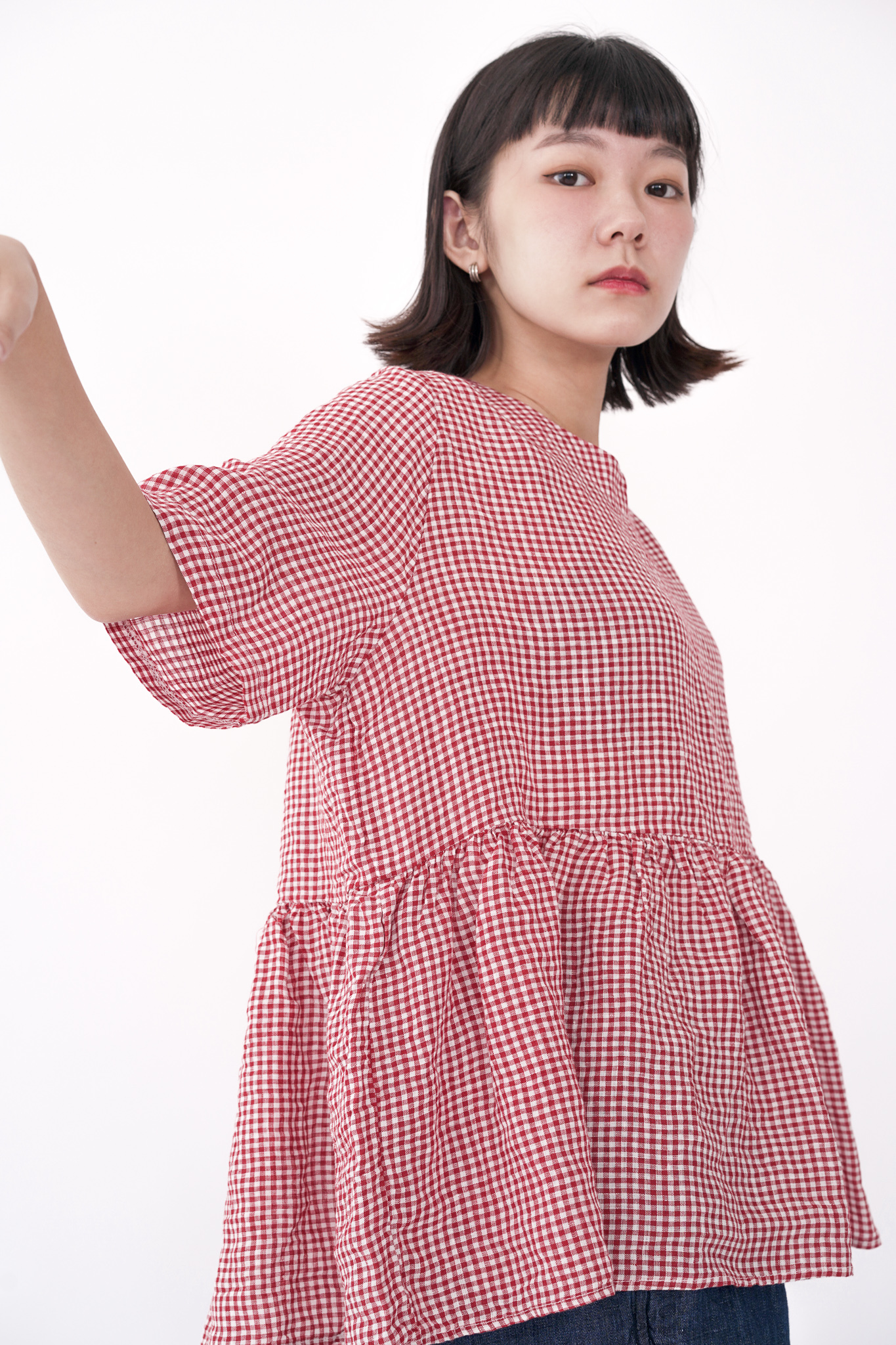 checkered top (red/blue/beige)