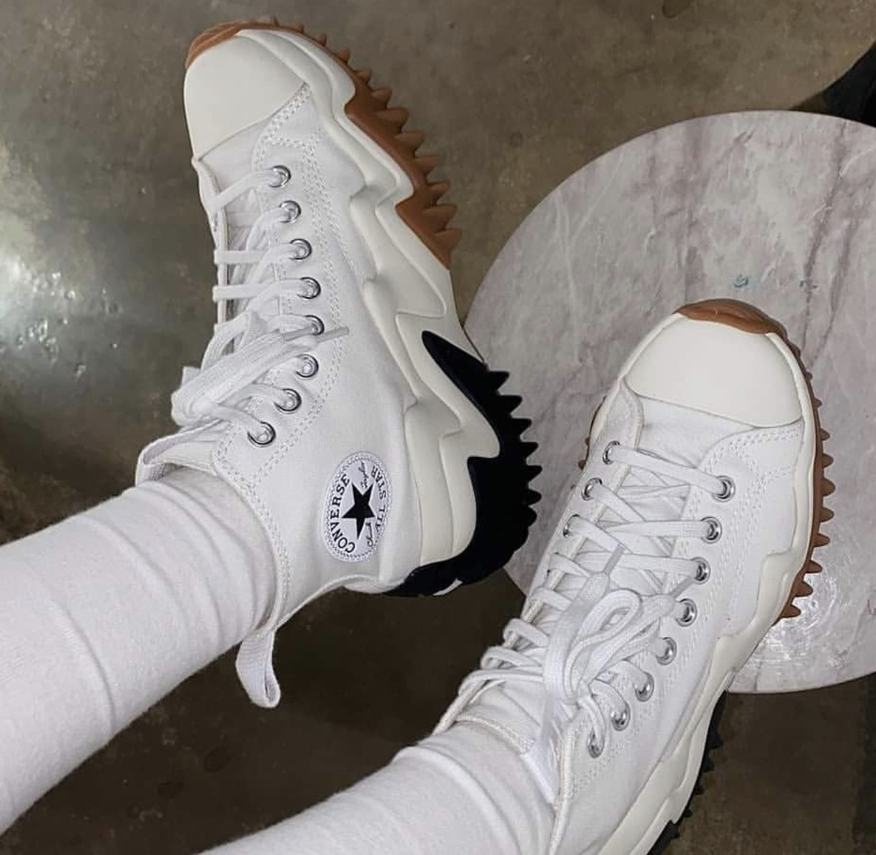 CONVERSE RUN STAR MOTION