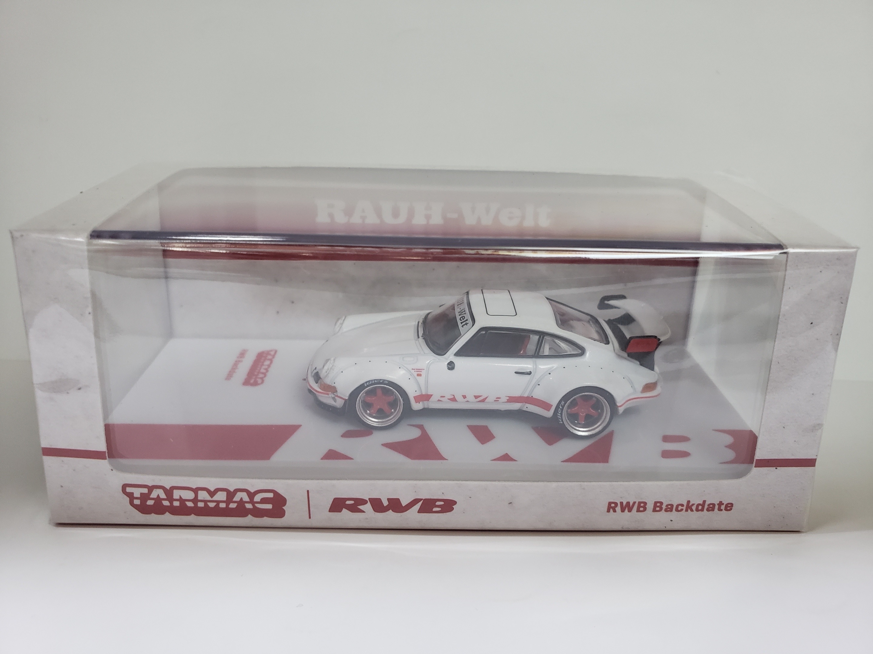 Tarmac 1/64 RWB Backdate White