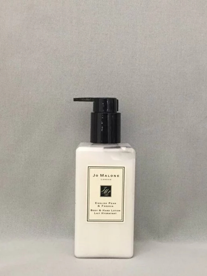 JO MALONE English Pear & Freesia Body & Hand Lotion
