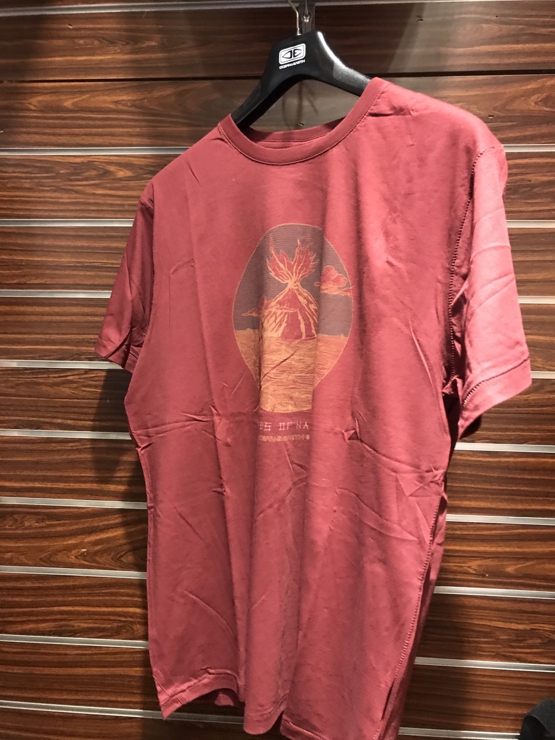 MENS VOLCANO TEE(S)