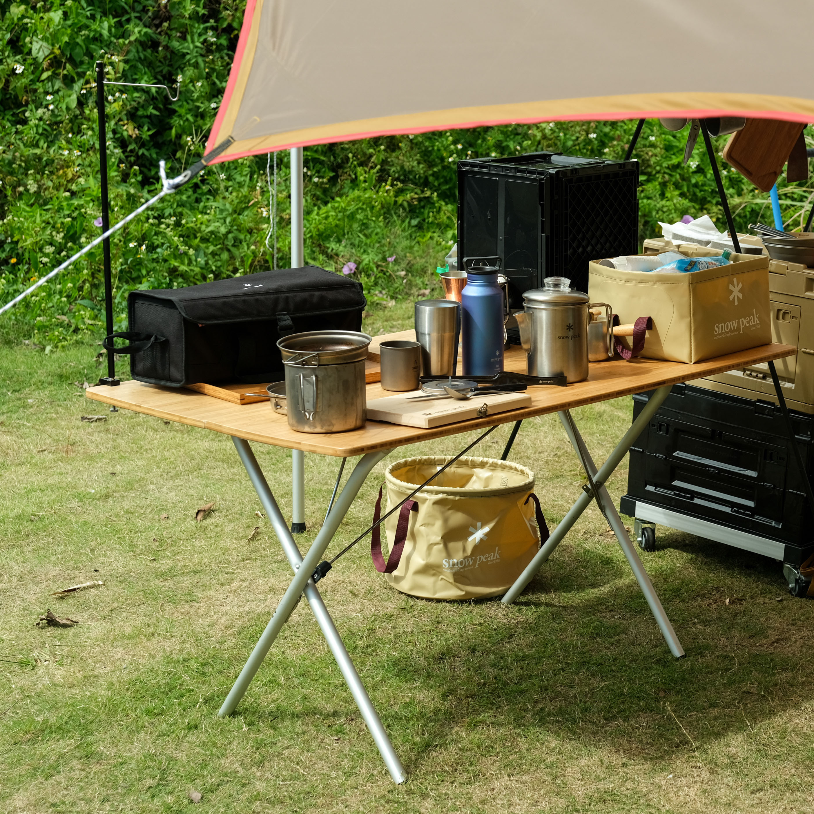 Snow Peak Single Action Table Long LV-015TR