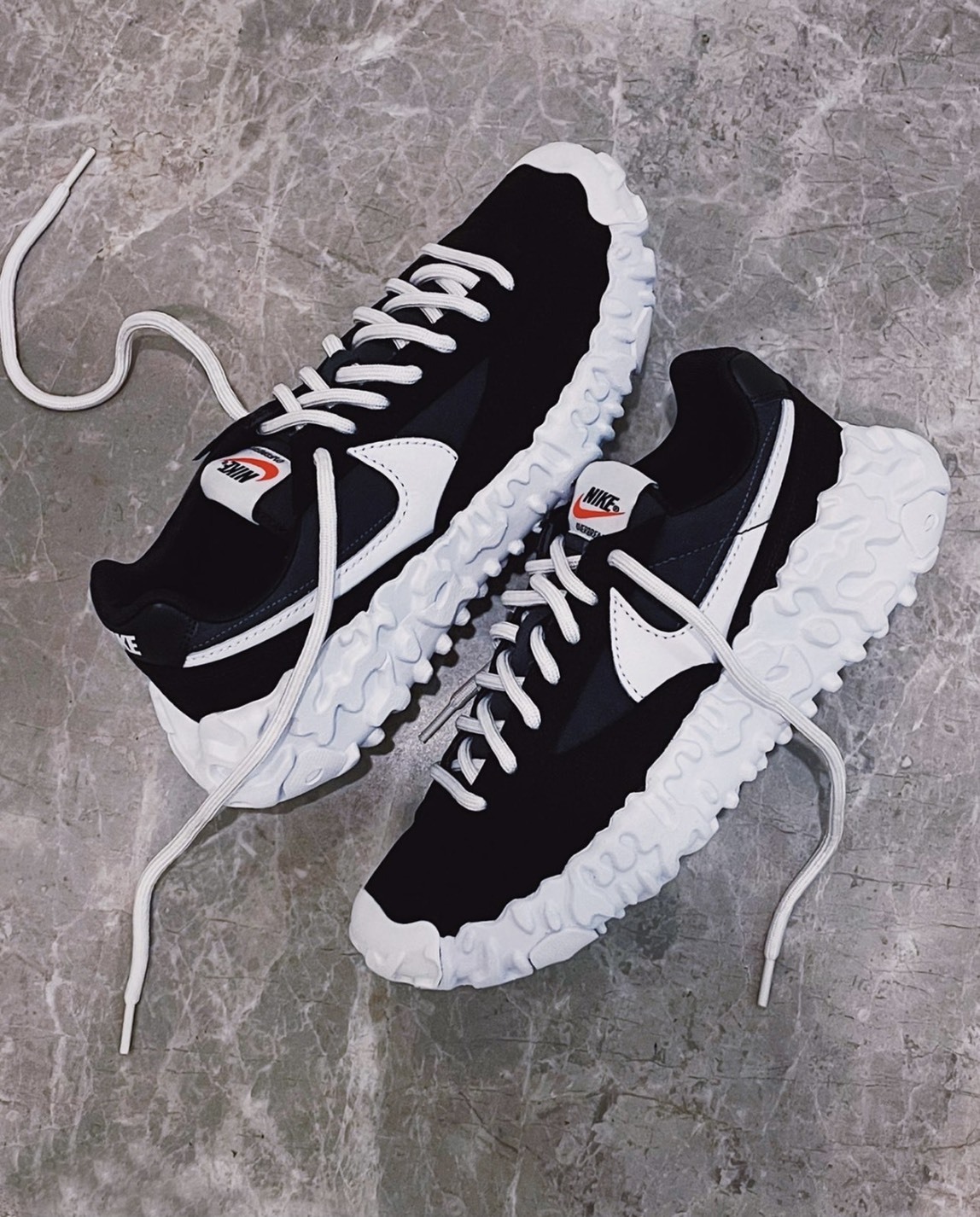 NIKE overbreak SP Bleck / White 黑白