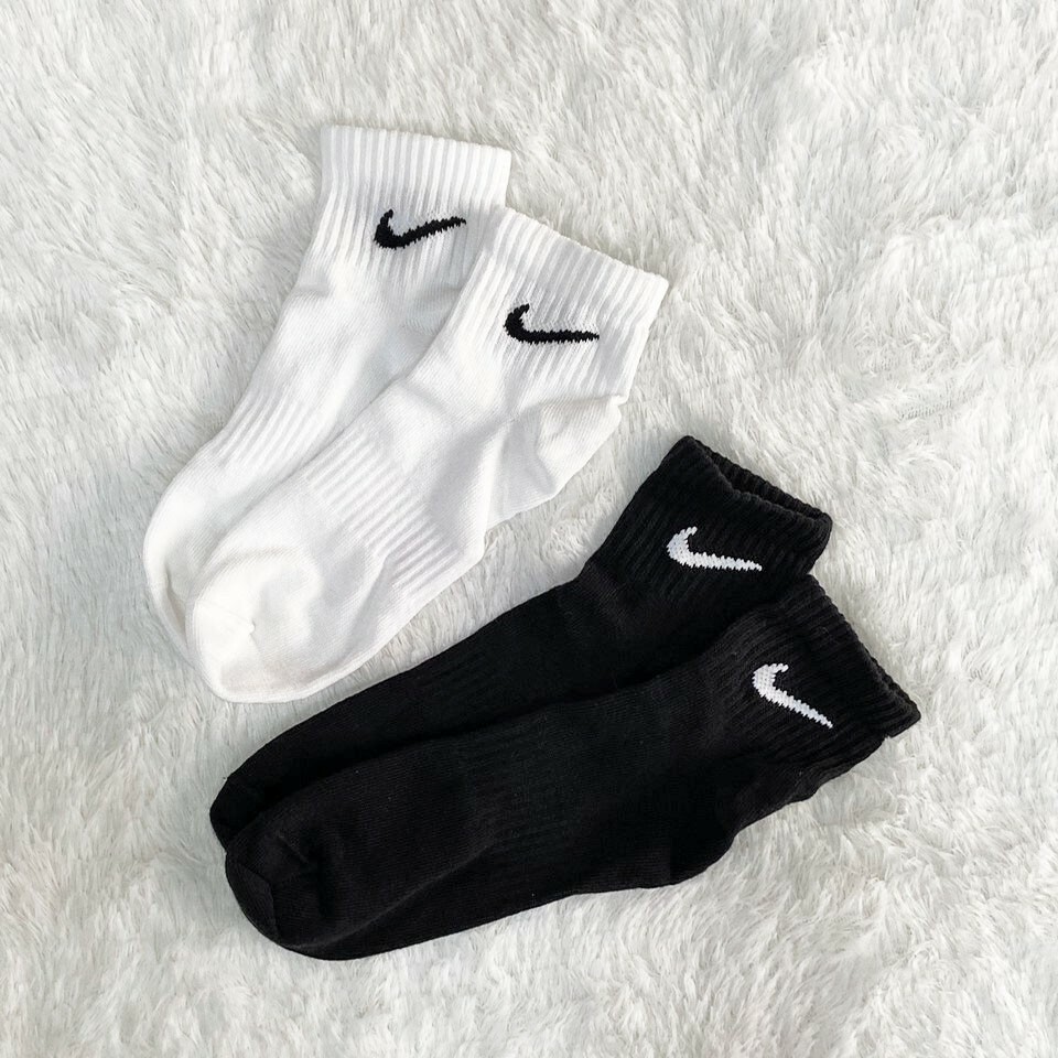 (PRE-ORDER) NIKE SOCKS