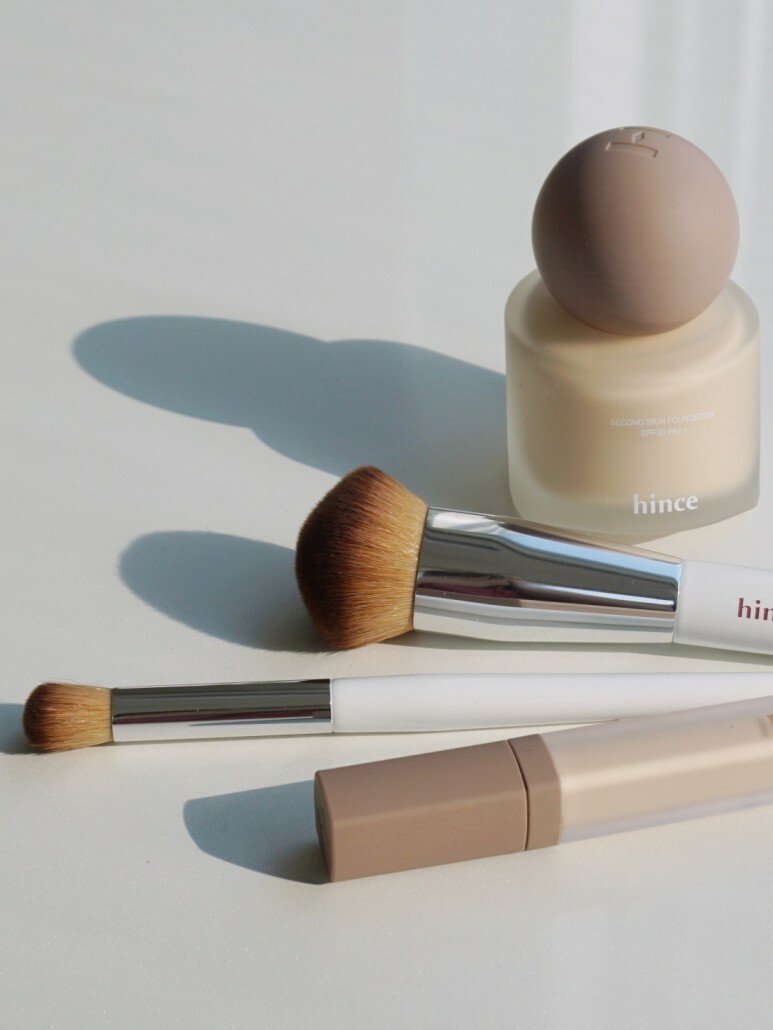hince Second Skin Base Set (Foundation + Concealer)