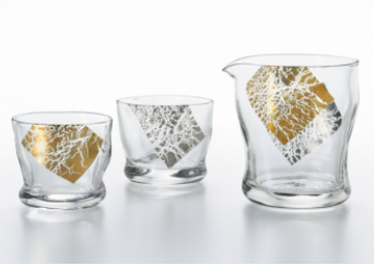 Made in Japan – Aderia Japan Gold and Silver Sake Glass