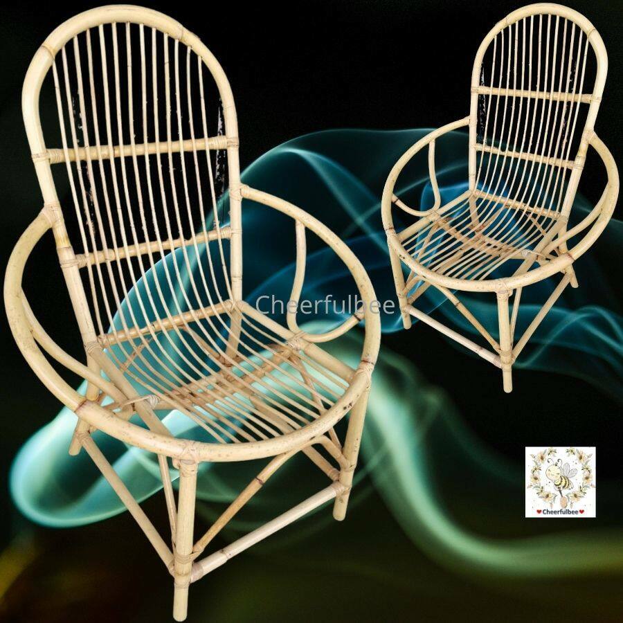 High Back Clam Shell Chair