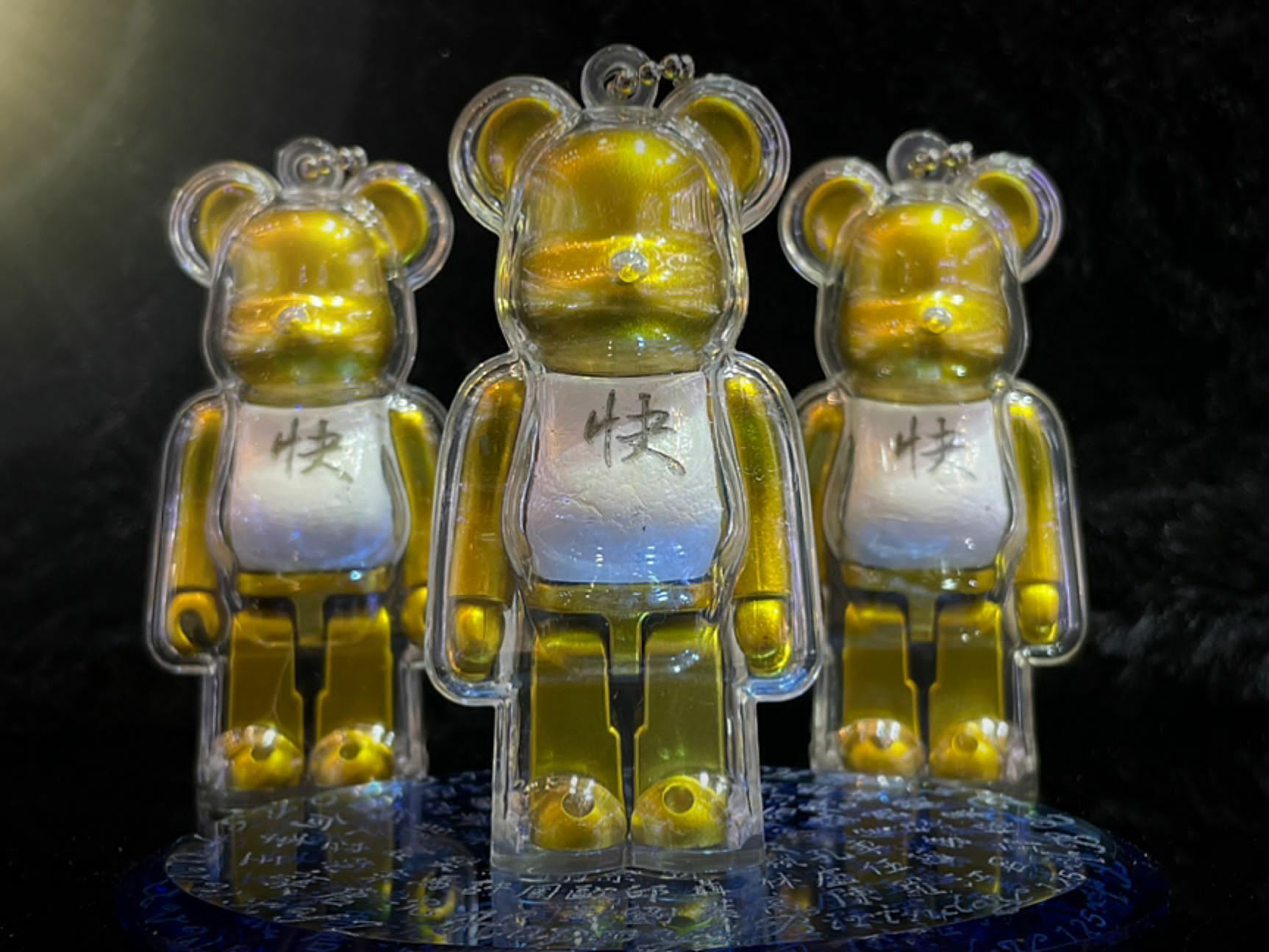 100% AUTHENTIC BEAR BRICK KEYCHAIN ( GOLDEN )