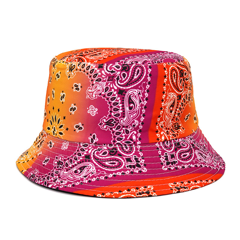 TIE-DYE PAISLEY BUCKET HAT