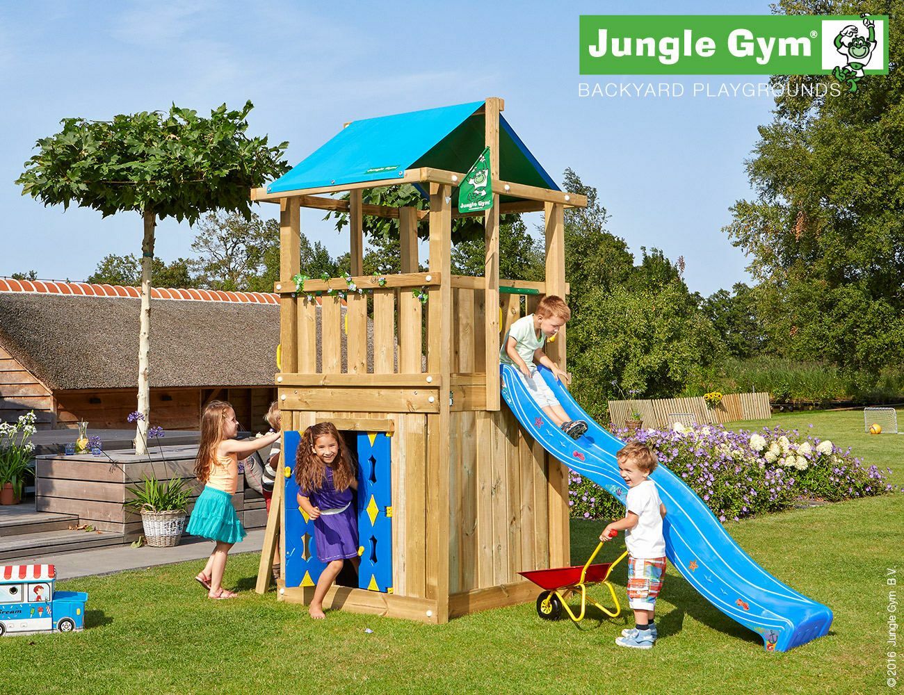 Playhouses-Hut Playhouse 125