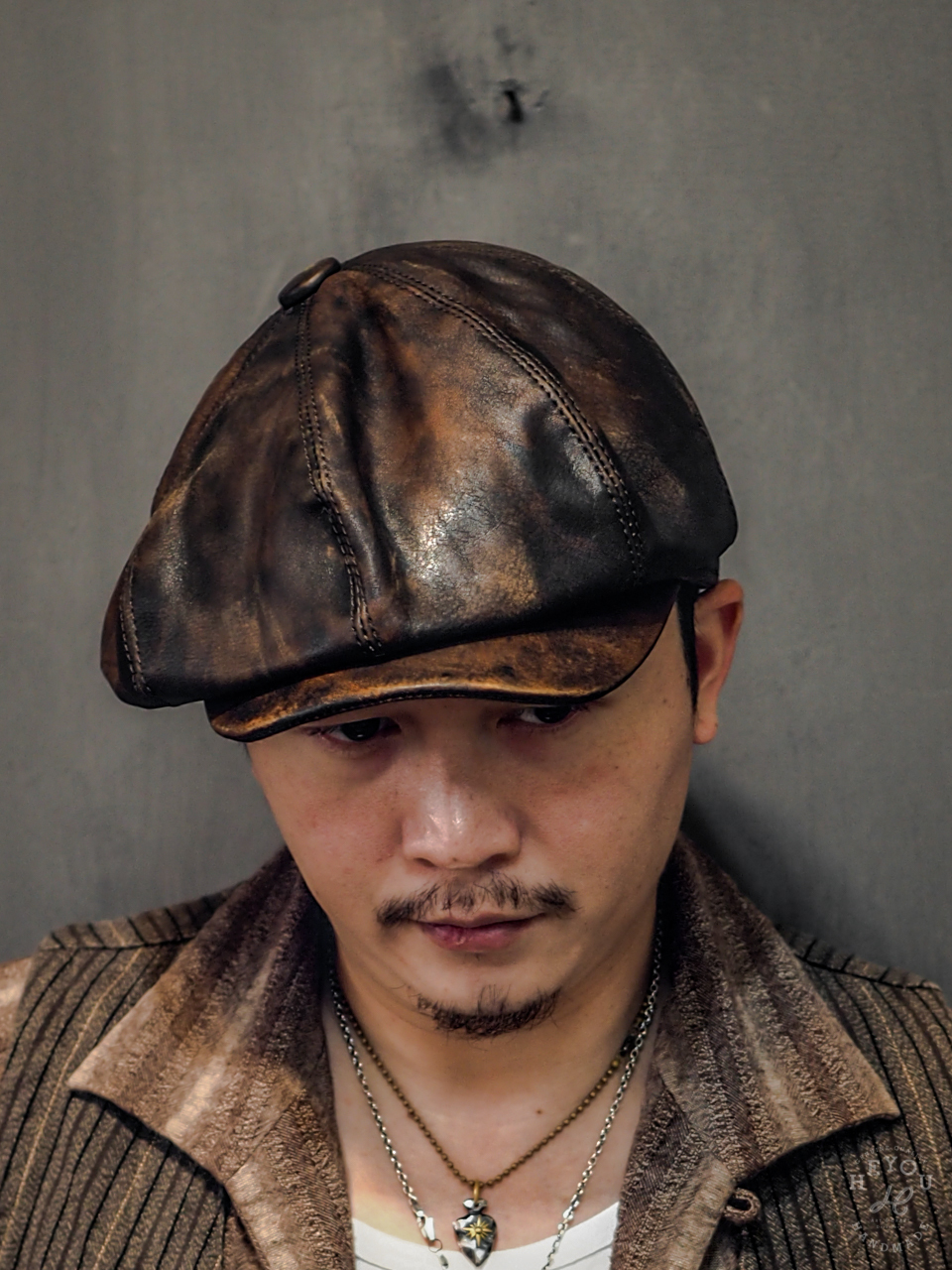HEYOU Handmade –Distressed Leather Newsboy Cap 茶芯舊化款