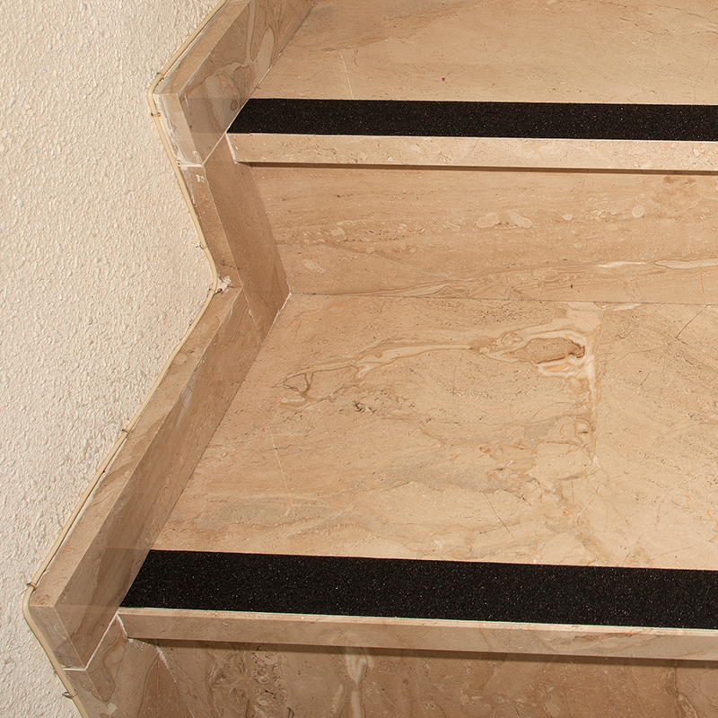 Protection- Anti-Slip Steps-5