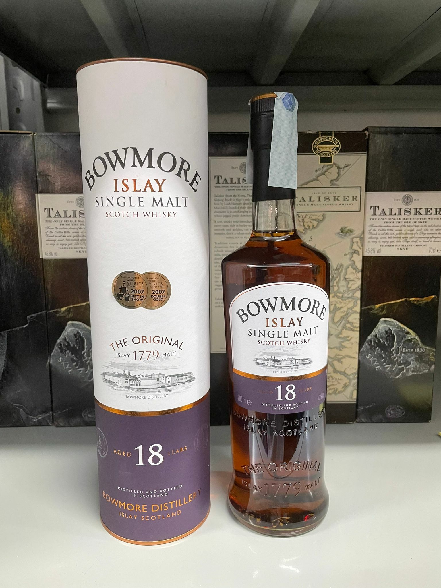 Bowmore 18 Years (Old Bottling) Islay Single Malt Scotc
