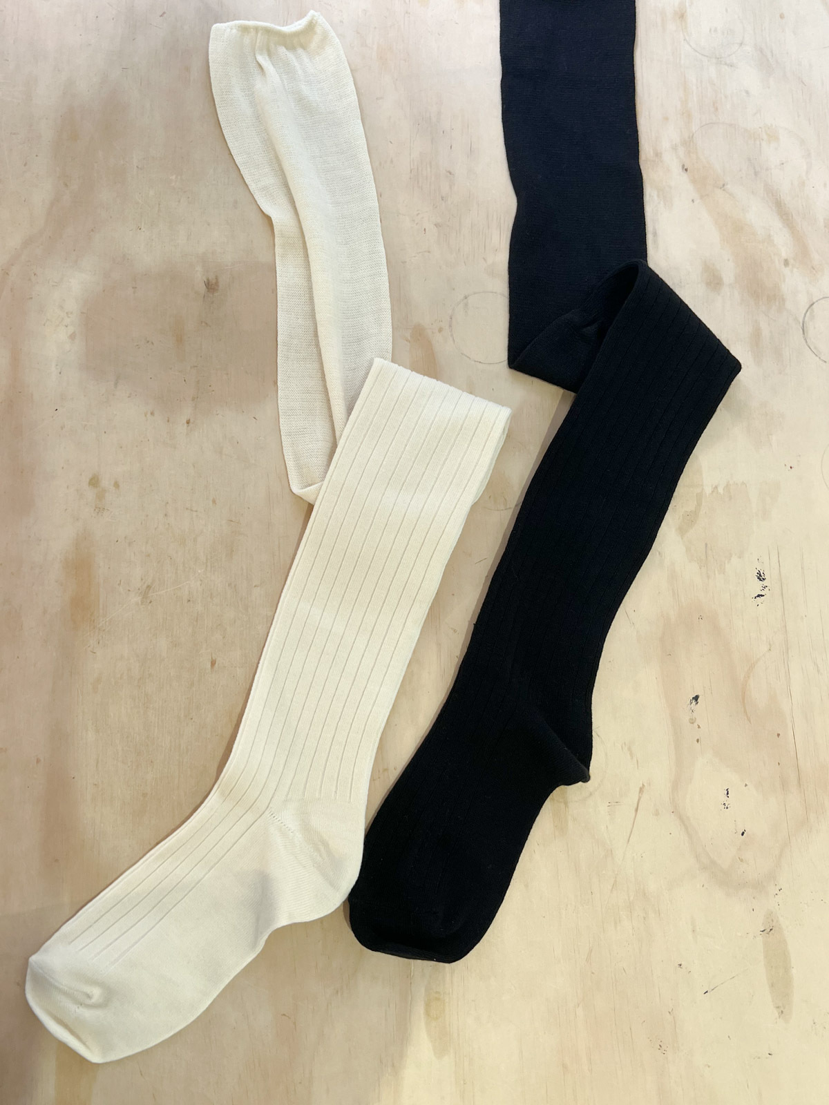 推~Ballet Long knees socks set (black and ivory) (1件順...