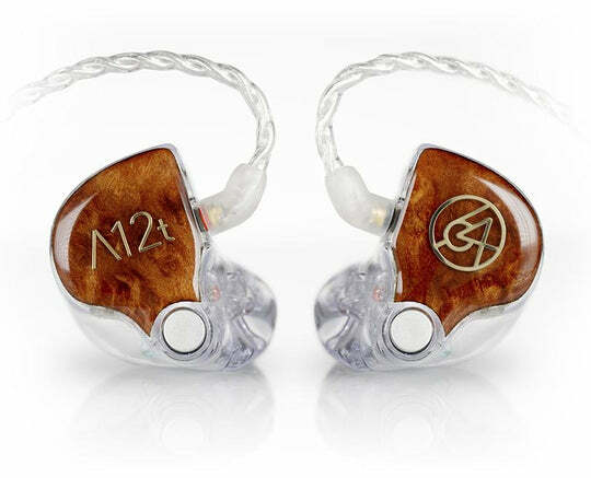 12-Driver Earphone 舞台上或工作室中專業人士的A12t提供了細緻的高音，出色的3頻細節，清