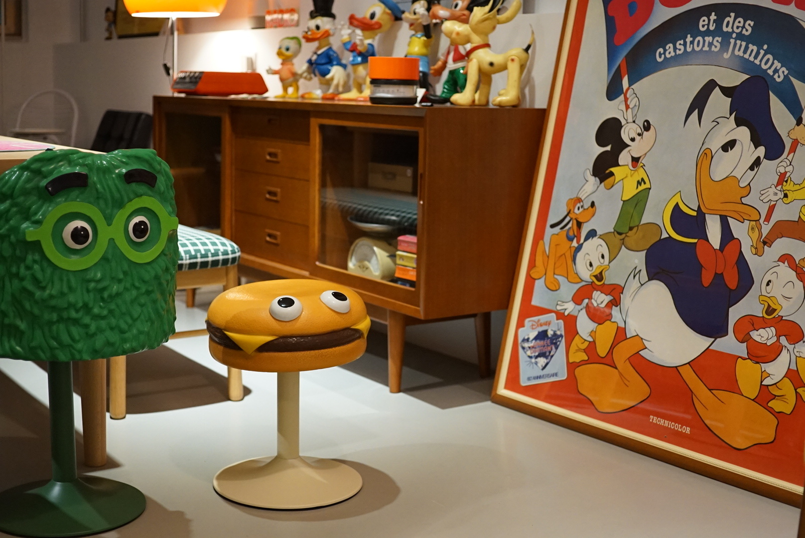 80's Mcdonald's Stool 麥當勞 漢堡凳