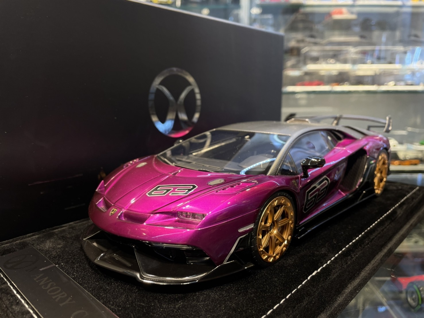 MANSORY Cabrera SVJ Viola Pasifae 1/18 (樹酯車)