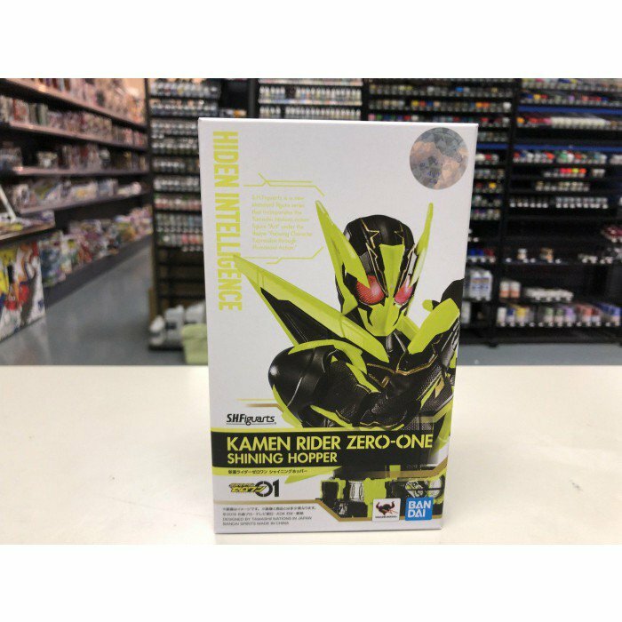 幪面超人-SHF ZERO ONE SHINING HOPPER