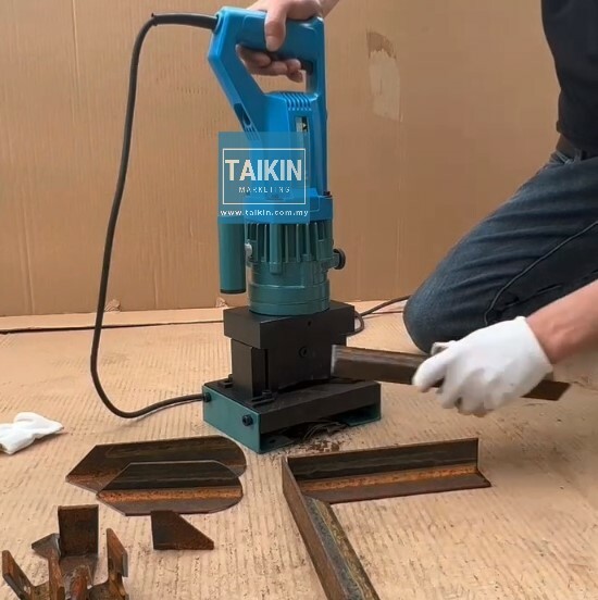 Hydraulic Angle Iron Cutting Machine