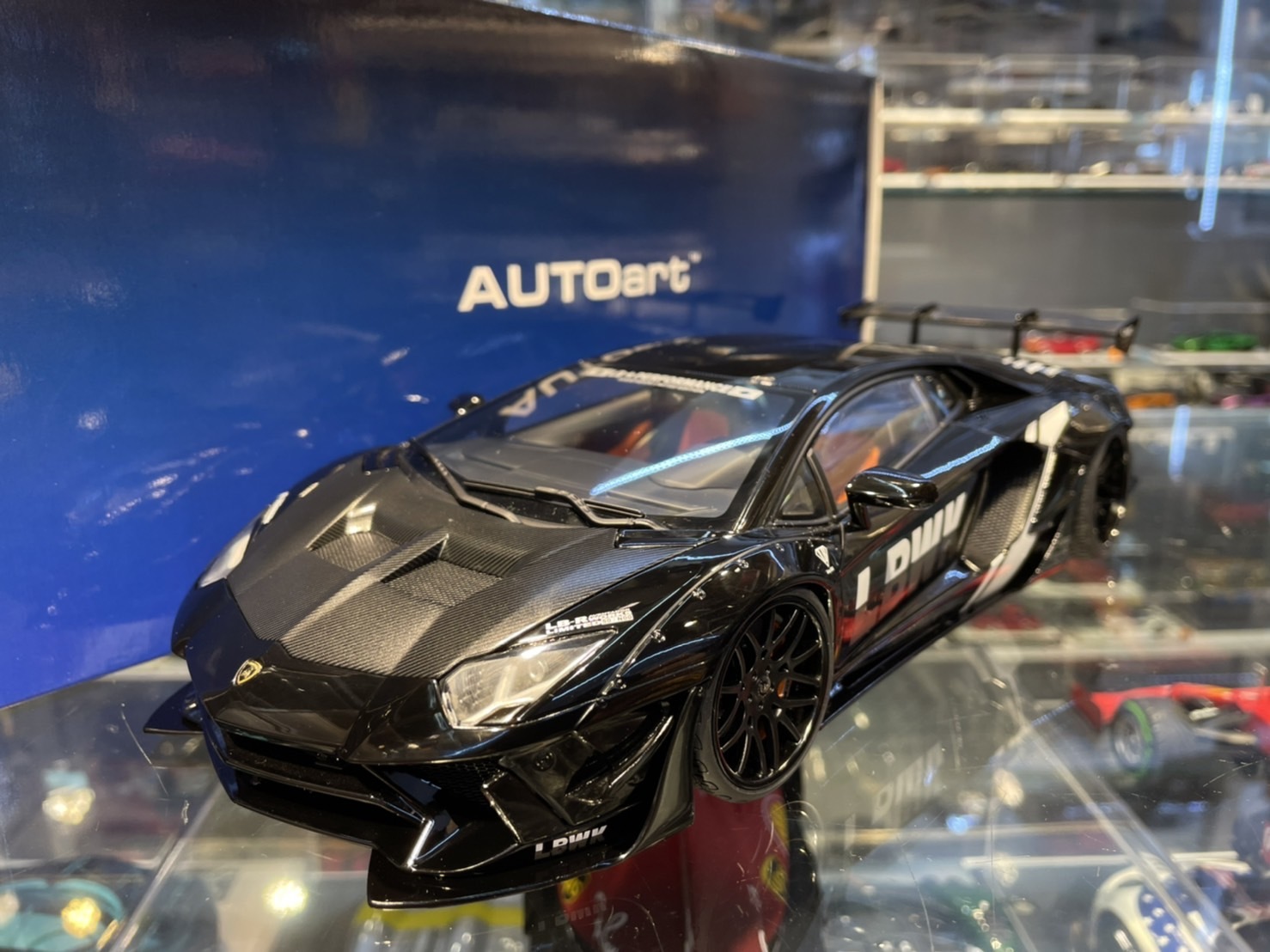 AutoArt 79244 Liberty Walk Aventador Limited 黑色 1/18