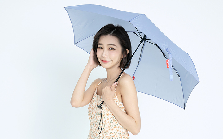 《BigRed 極度輕》50CM手開折傘-雨傘王UmbrellaKing，全台雨具專業品牌