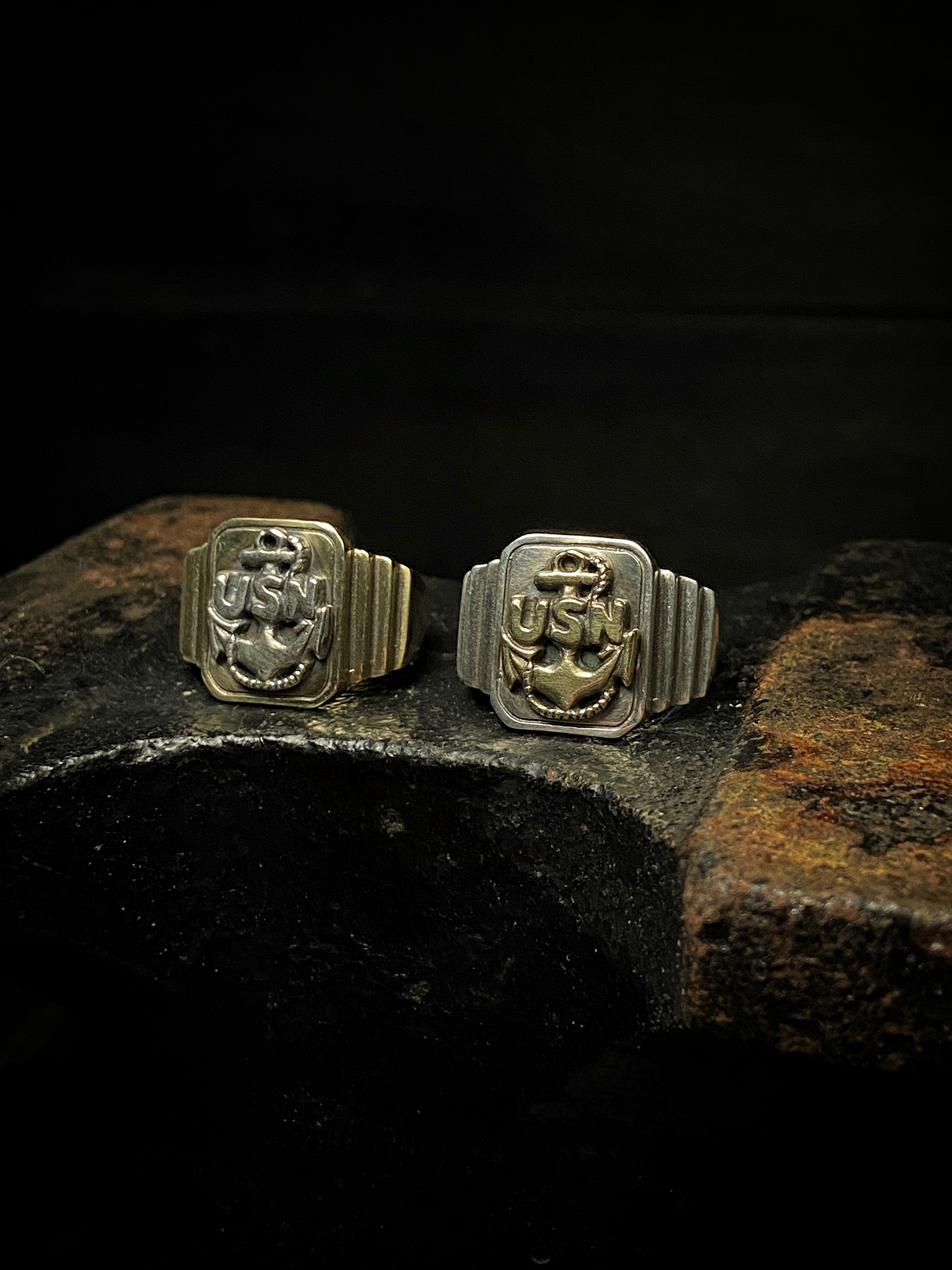 WORLD WAR II U.S.NAVY RING