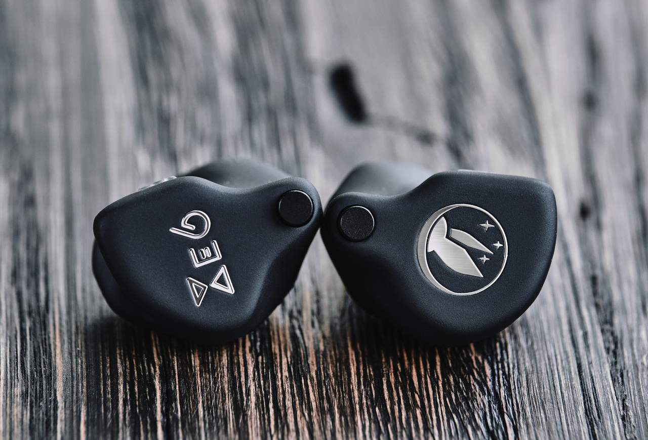 FiR Audio Xenon6 客製化耳機 (CIEM)