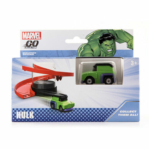 MARVEL GO COLLECTION HULK & TRACK DIECAST CAR