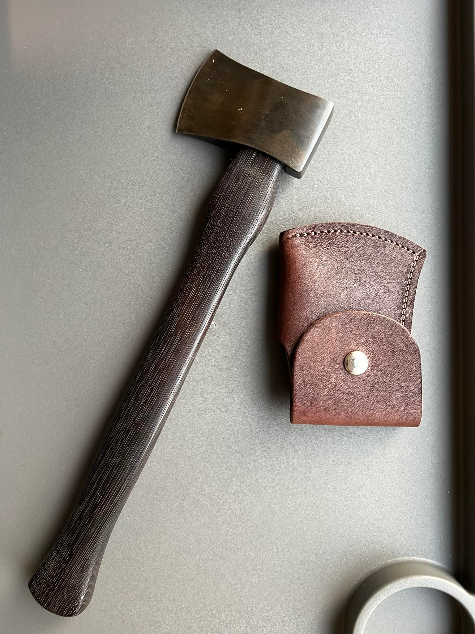 2Hawks Tomahawk Trapper Hatchet 捕獸者手斧
