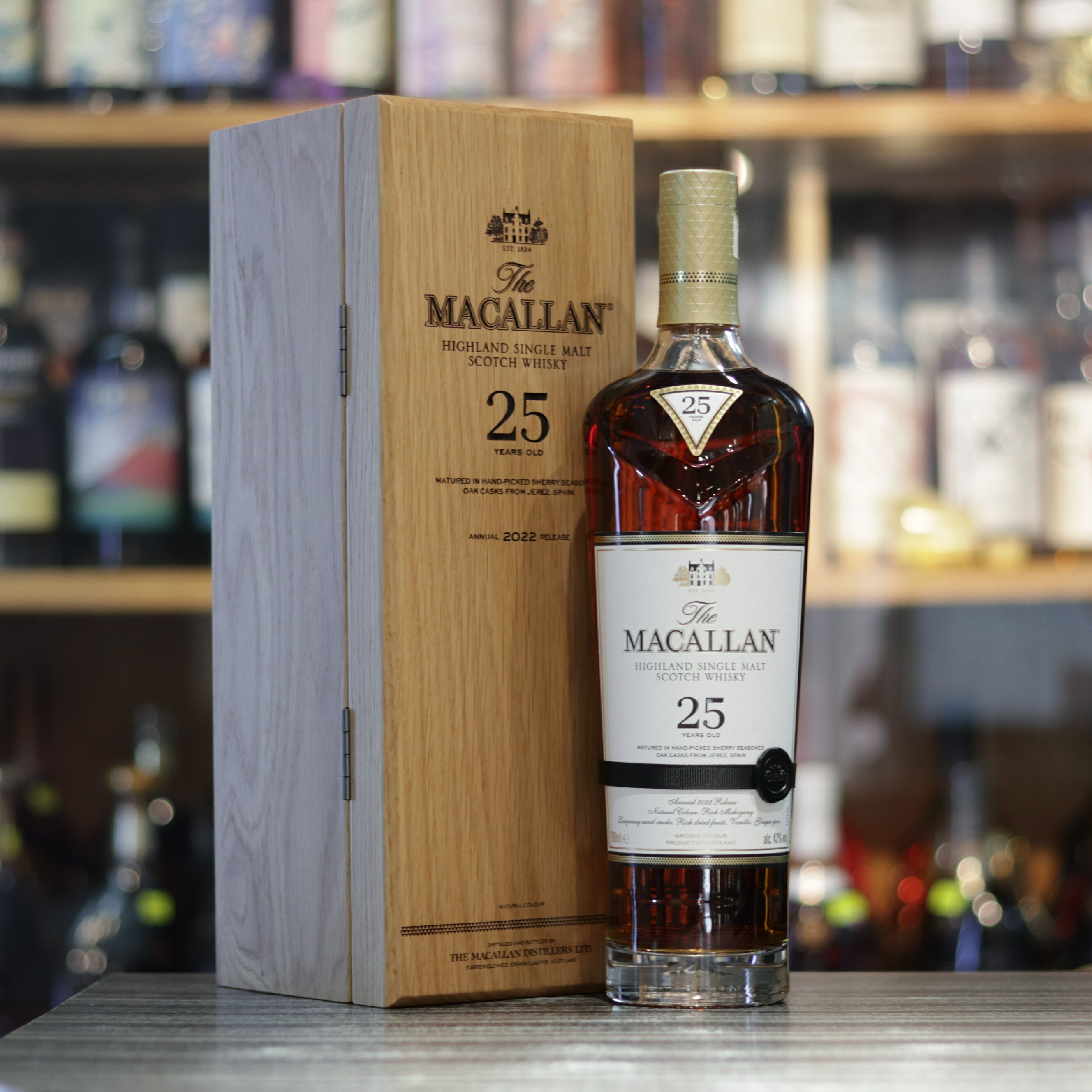 Macallan 25 YO Sherry Oak (Bottled 2022) - 70cl/43%