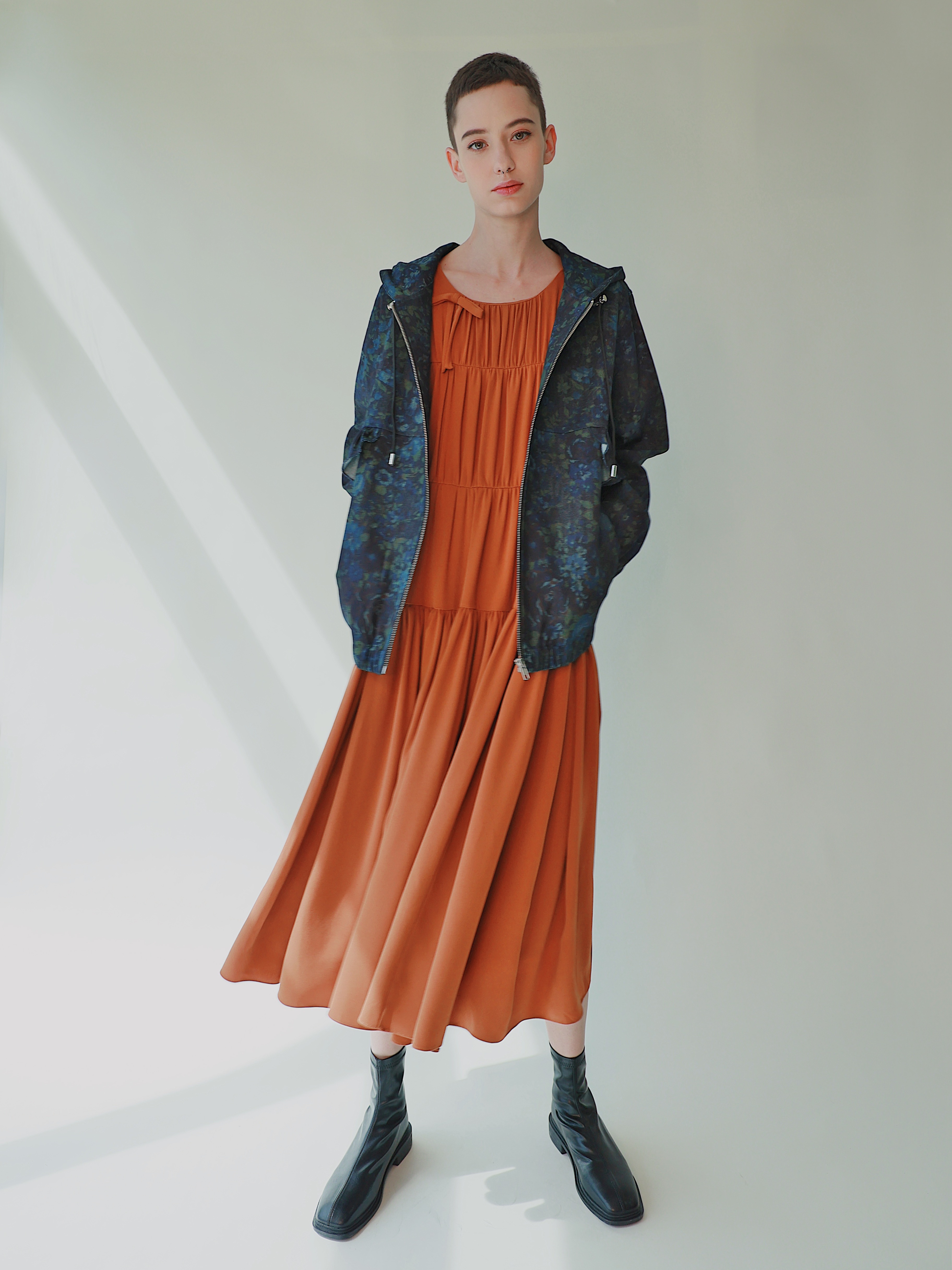 DANCERS IN THE RAIN DRESS